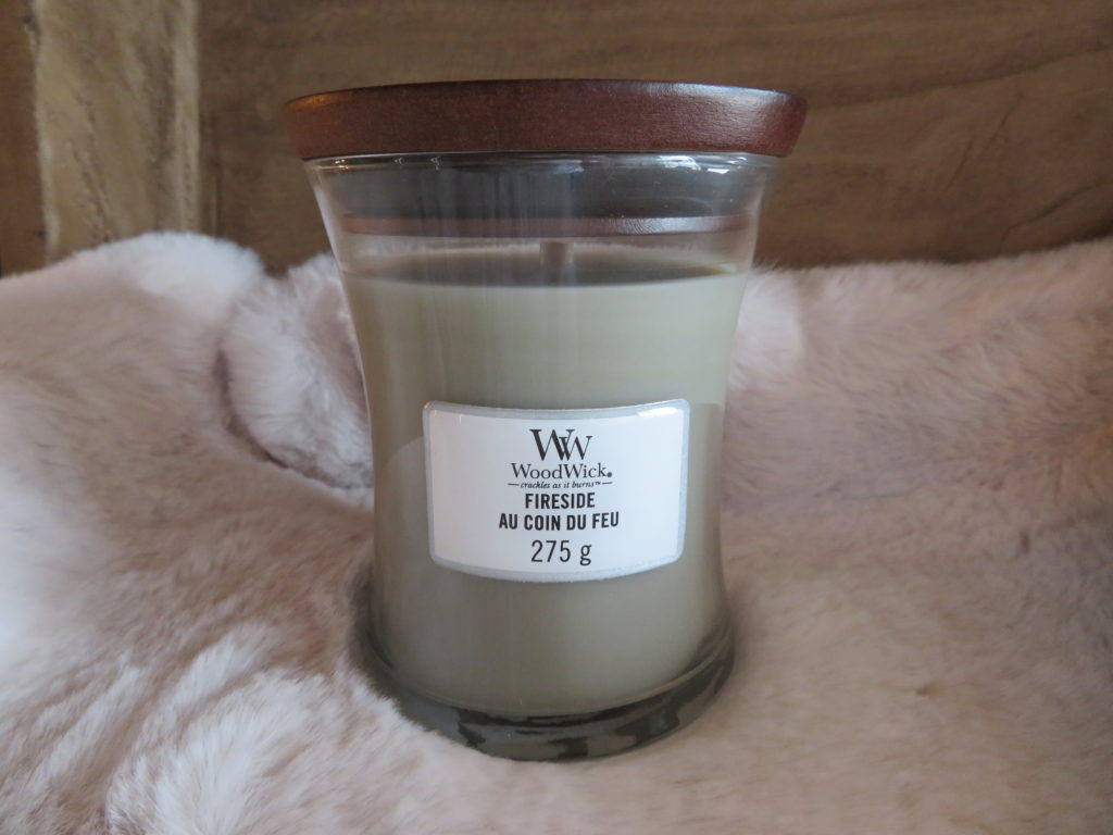 WoodWick Candle Fireside – Medium – Bij73